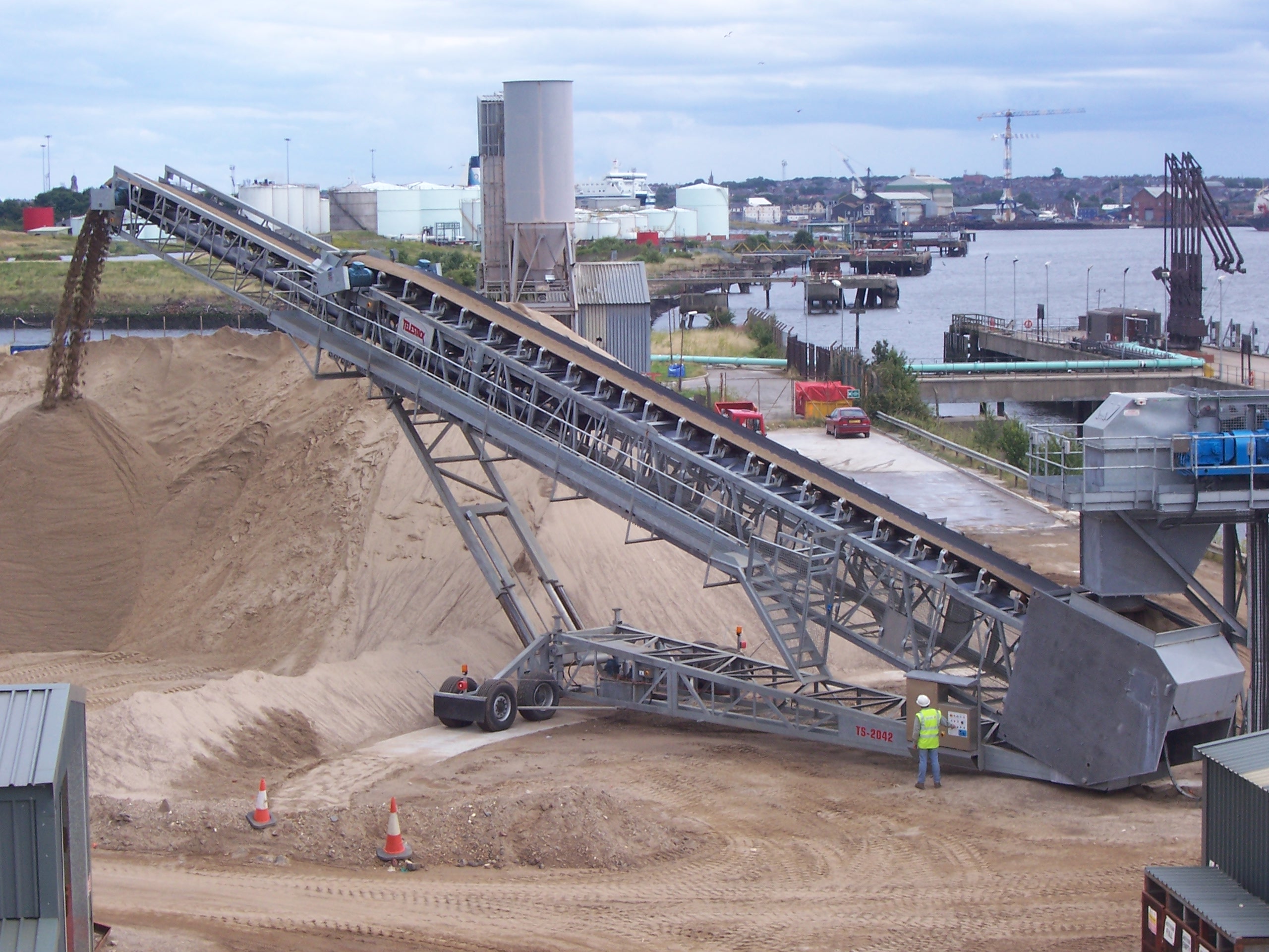 Ship Off-Loading & Stockpiling Case Study - Telestack Ltd