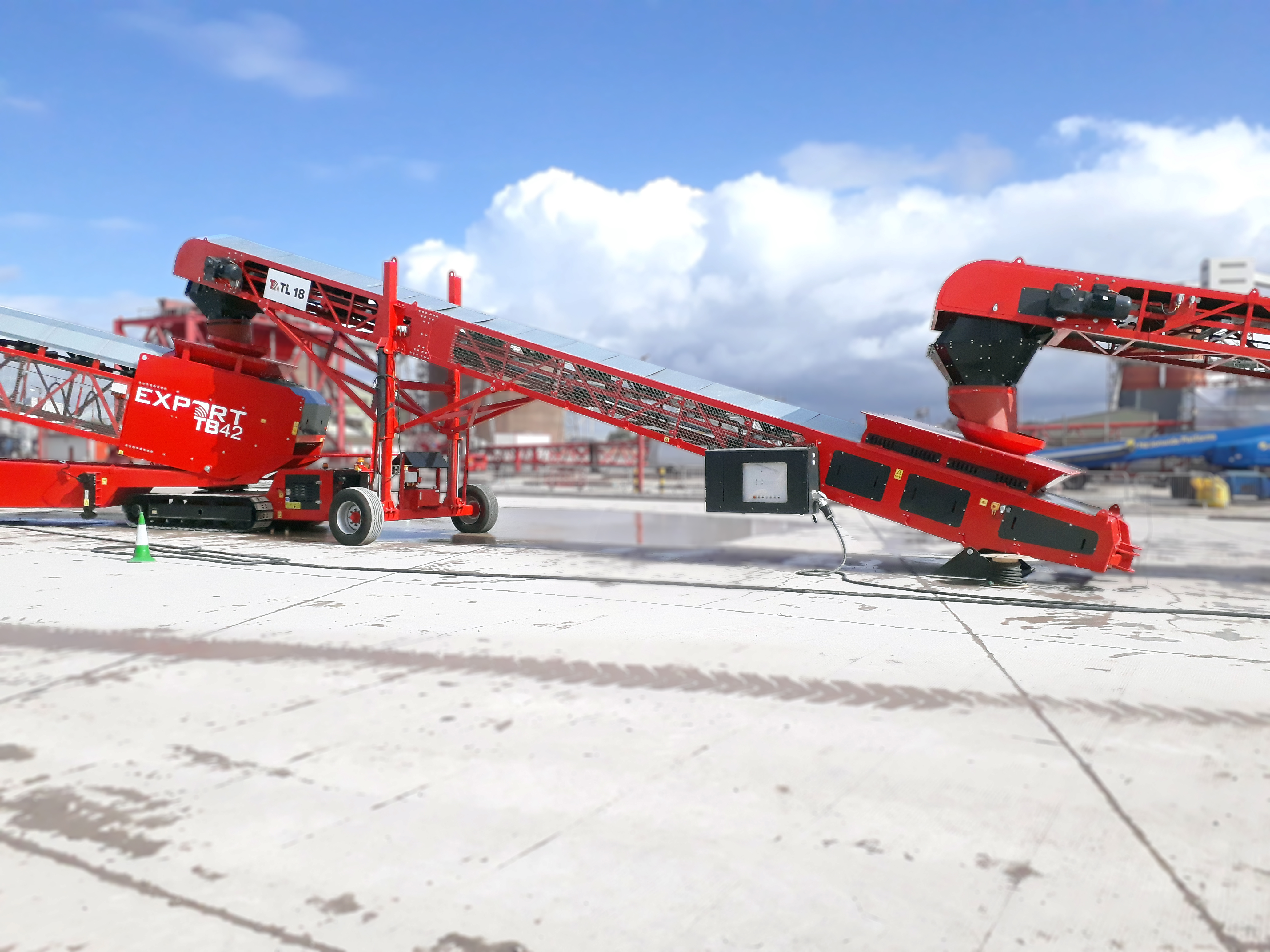 Link Conveyors | Mobile Link Conveyor Loaders | Telestack Ltd