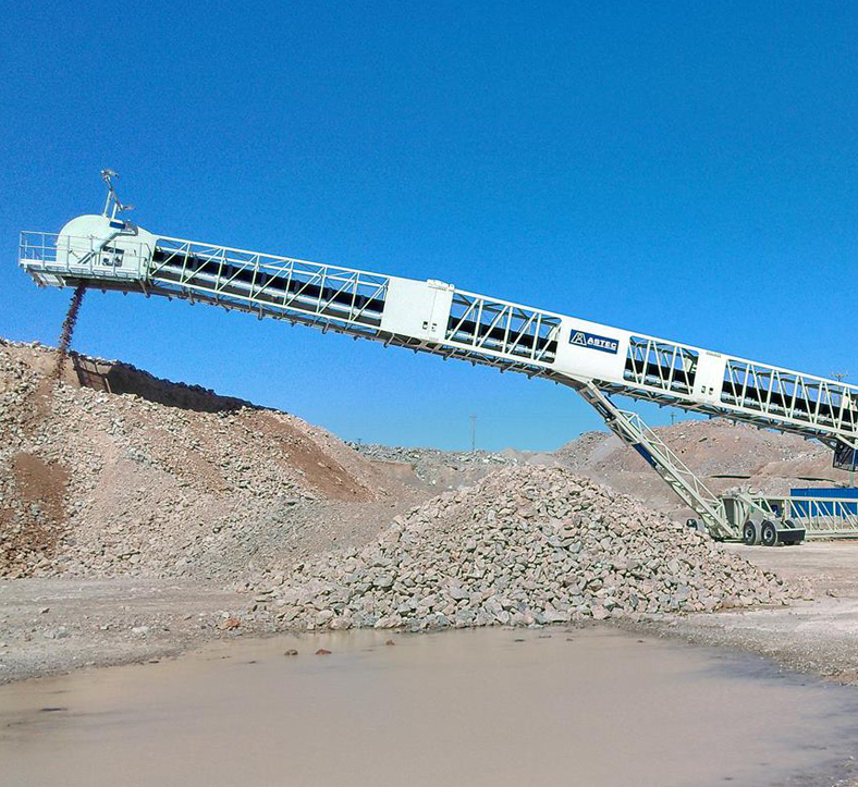 T52 Metre Radial Stacker